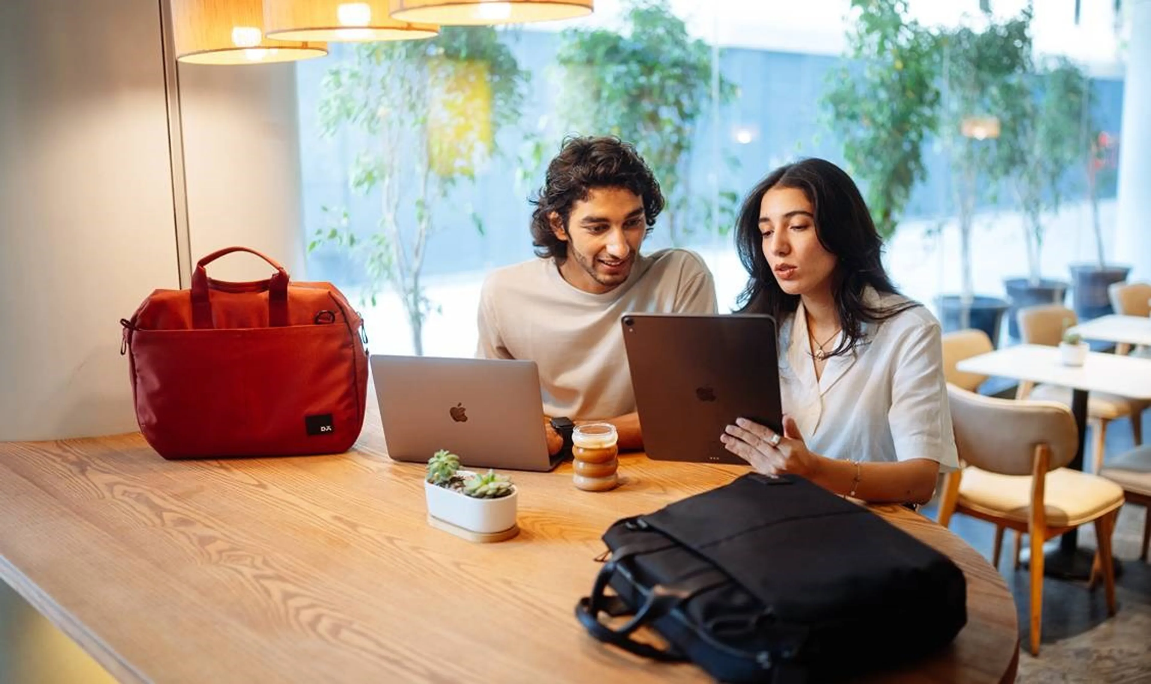 Student Discounts | Free and Exclusive discount codes | UNiDAYS