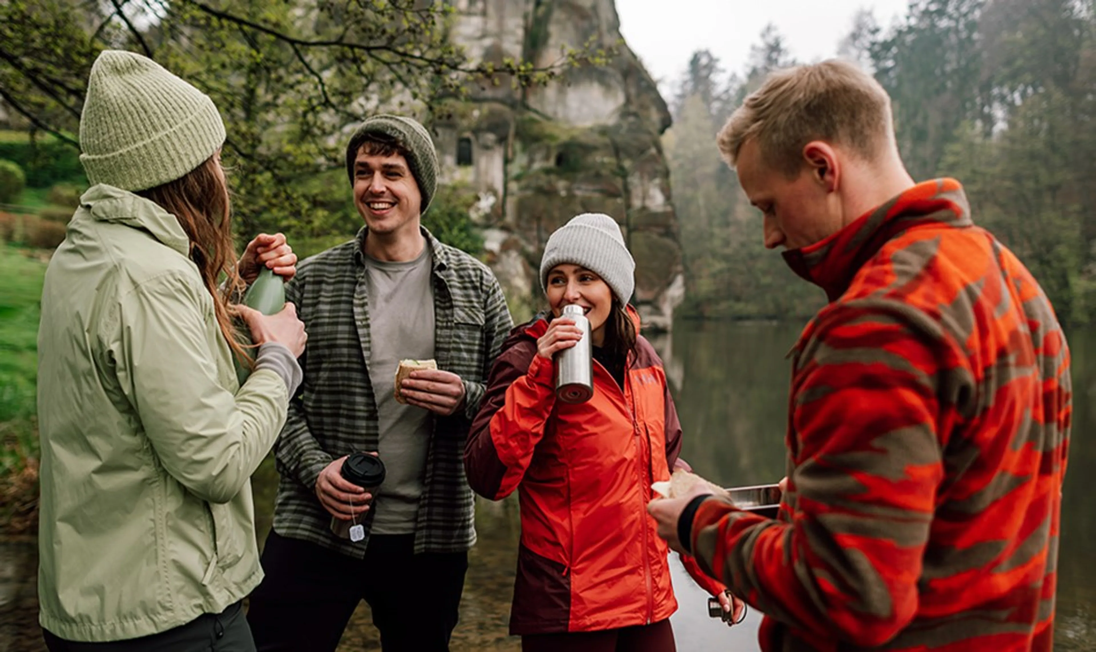Helly Hansen Up to 50% Off - UNiDAYS Student Discount
