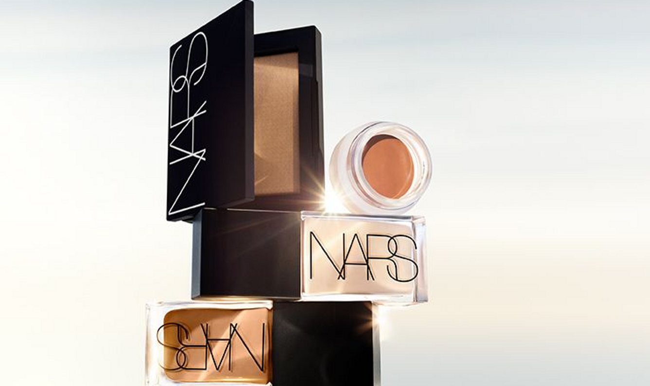Nars 15% Off + free make up bag - UNiDAYS student discount August 2024
